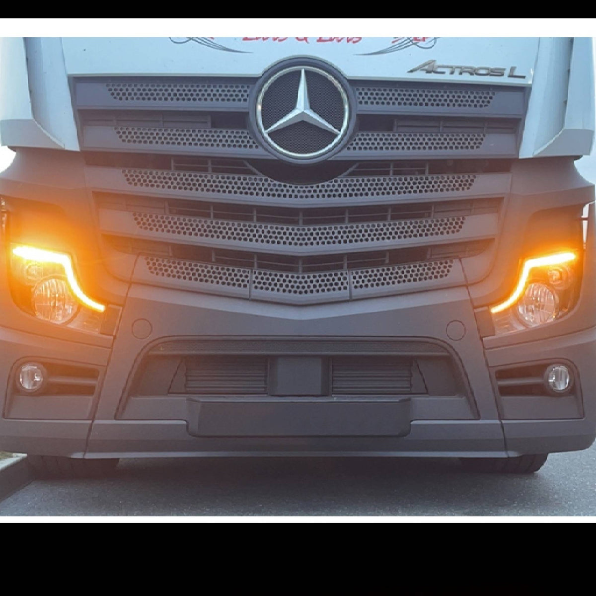 Mercedes Actros DRL conversionkit +2020 – The 5th Wheel Truckstyling